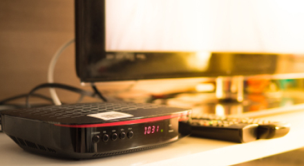 Entertainment Experience Engineering | Hybrid Set Top Box Solution ...